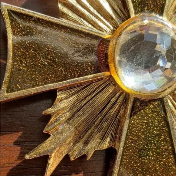 Richard Serbin | Jewelry | Richard Serbin Vintage Green Maltese Cross ...